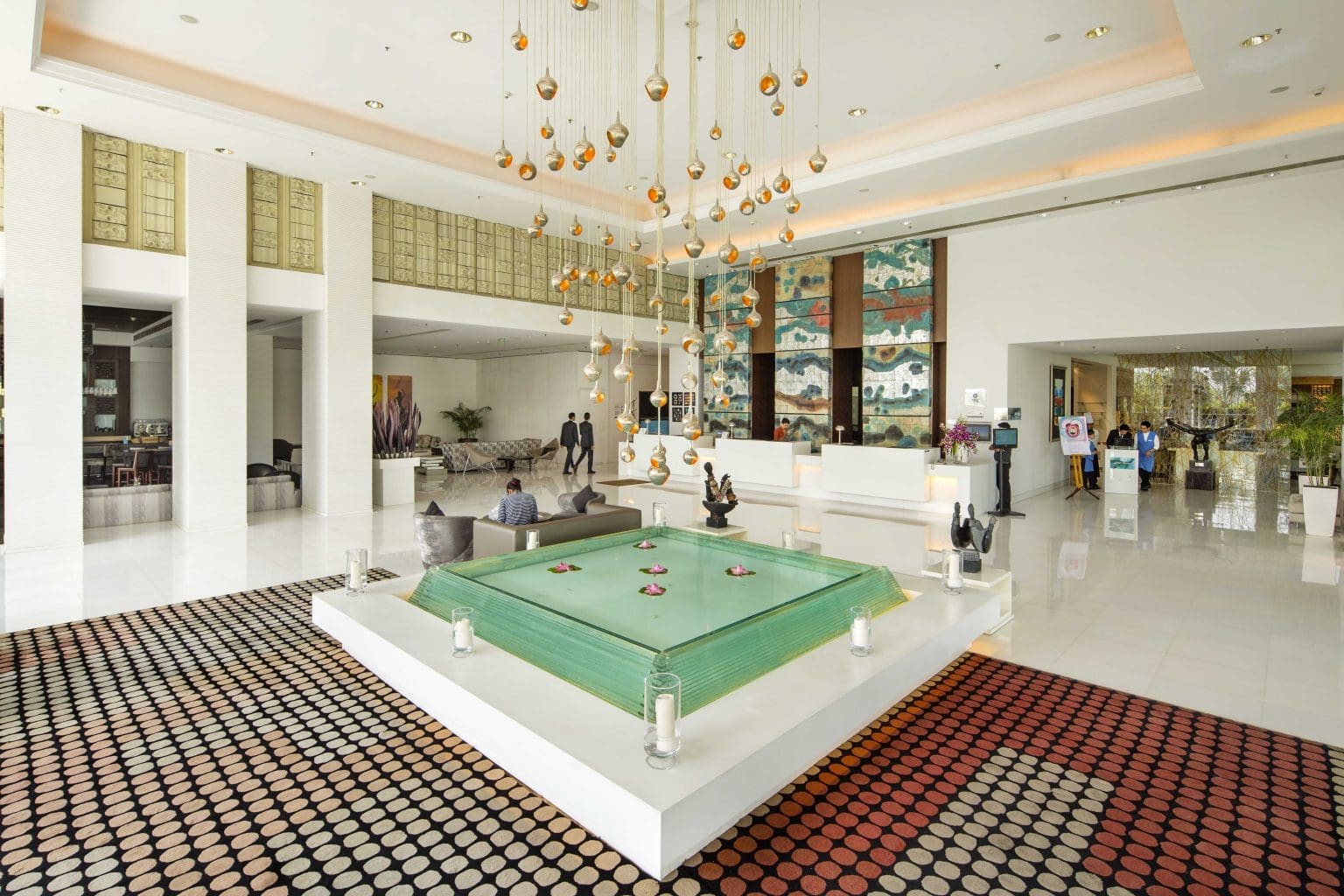 Le Méridien Gurgaon Offers a Sweet Christmas Stay Package