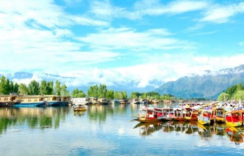 10 beautiful must-visit places in scenic Jammu and Kashmir