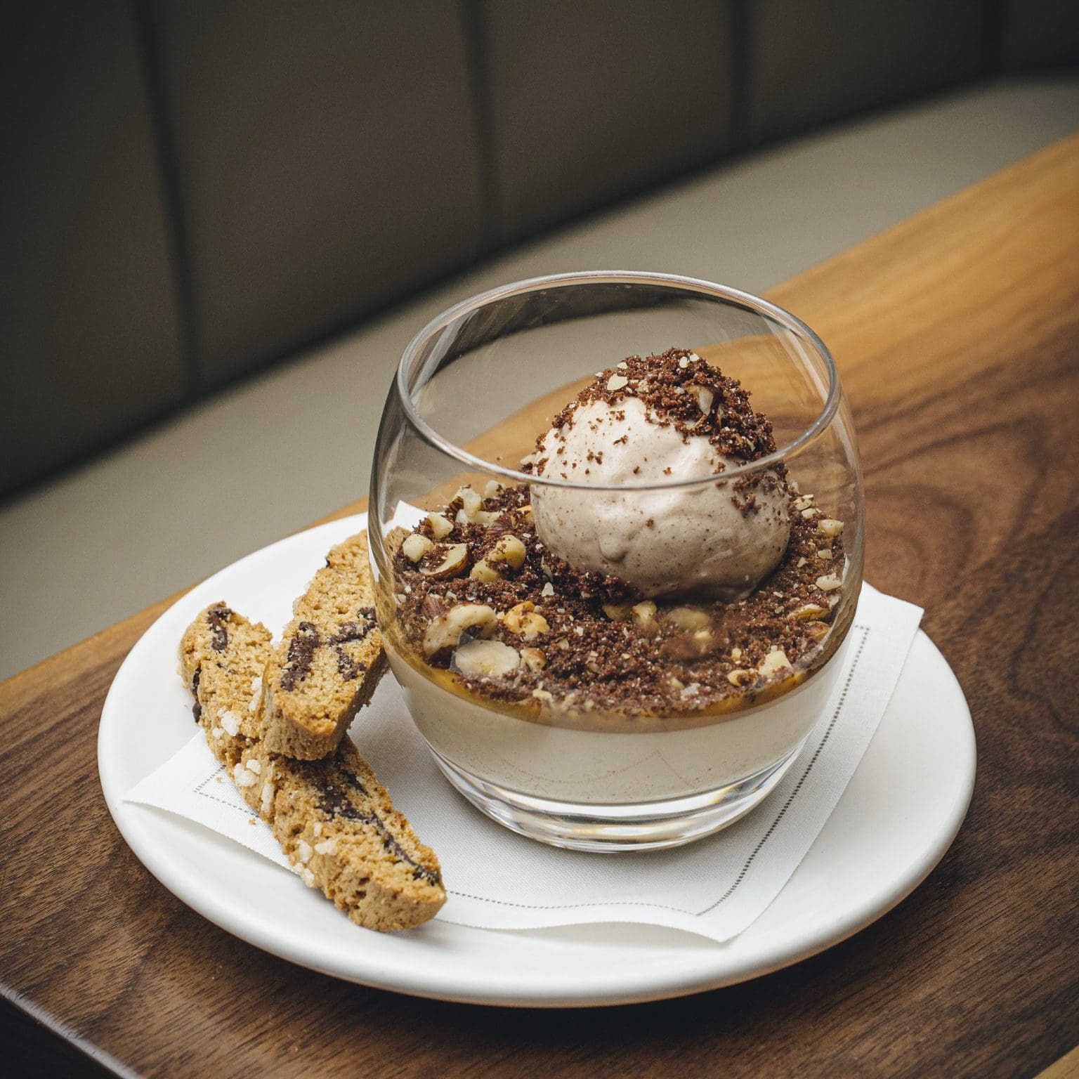 Famed Italian restaurant Scarpetta opens at luxury Waldorf Astoria ...