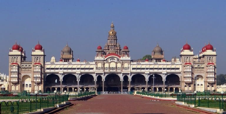 Mysore is famous for which things? 10 best things to buy in the markets ...
