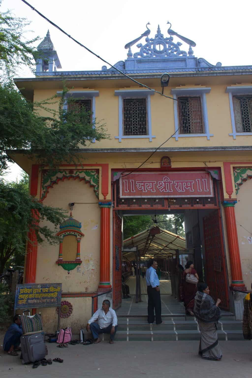 Sacred Varanasi: City of Great Myths and Timeless Spirituality - 10 ...