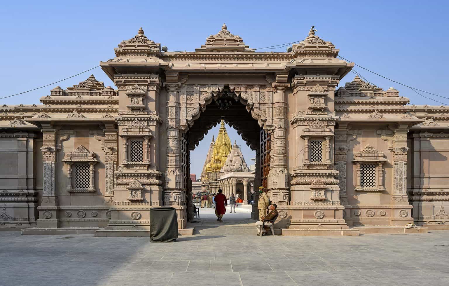 Sacred Varanasi: City of Great Myths and Timeless Spirituality - 10 ...